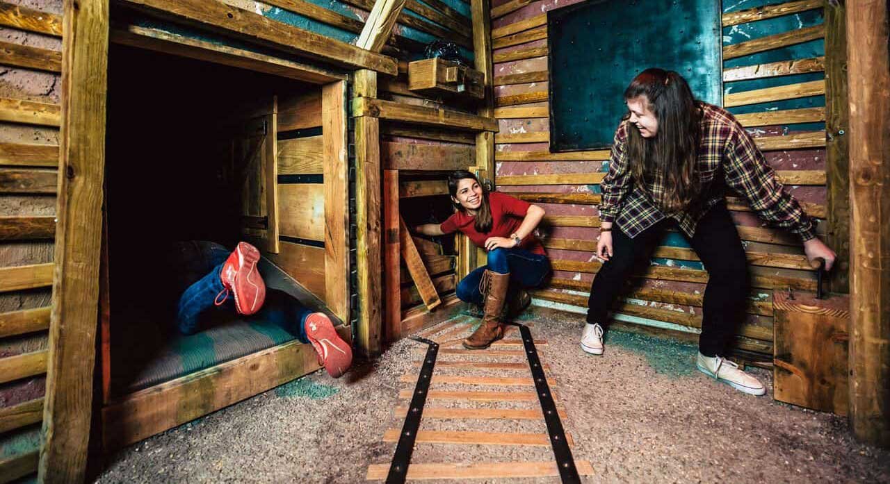 How to Create an Escape Room in Your Home