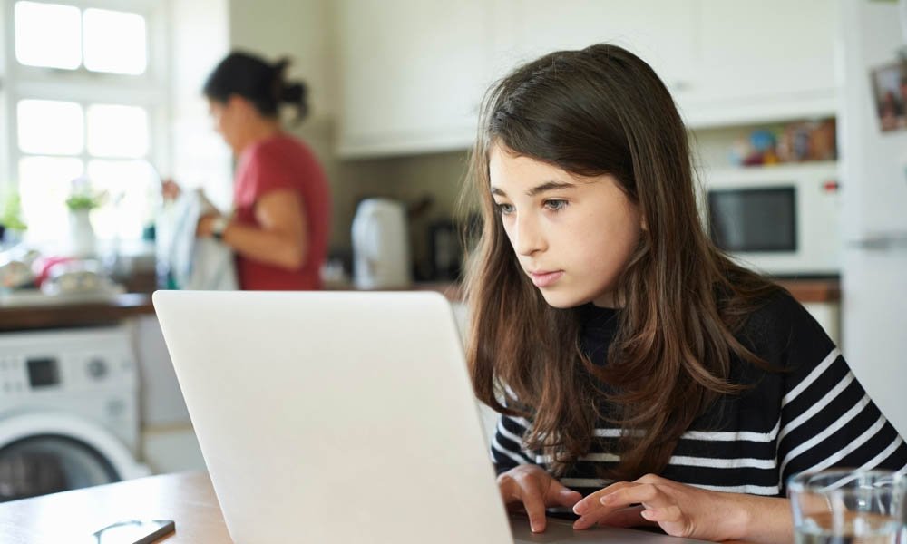 How to Stay Safe Both Offline and Online: the Tech and Services You Need