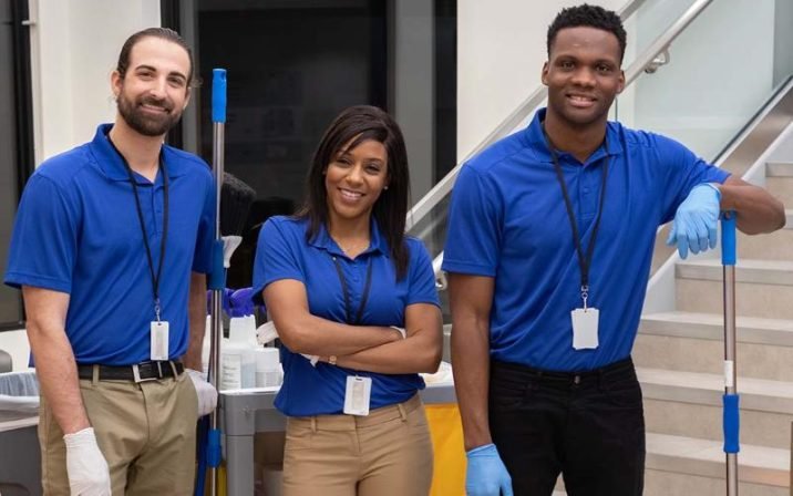 Boosting Business Success: Unveiling the Benefits of Employee Uniforms
